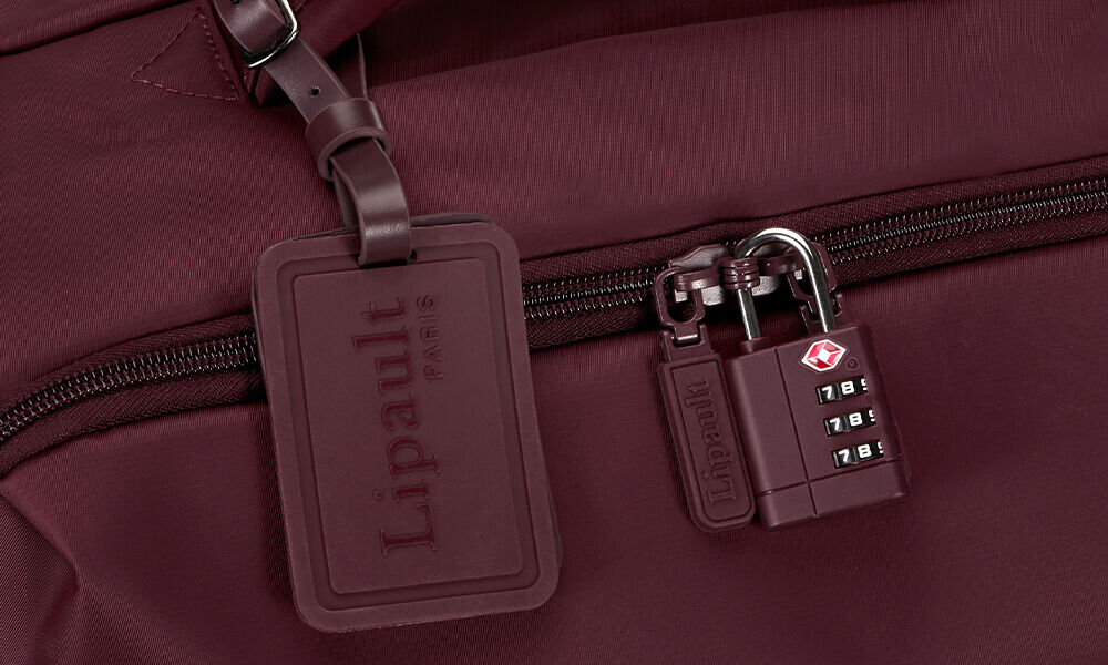 Foldable Plume Mini Cabin 45cm Bordeaux | Lipault UK
