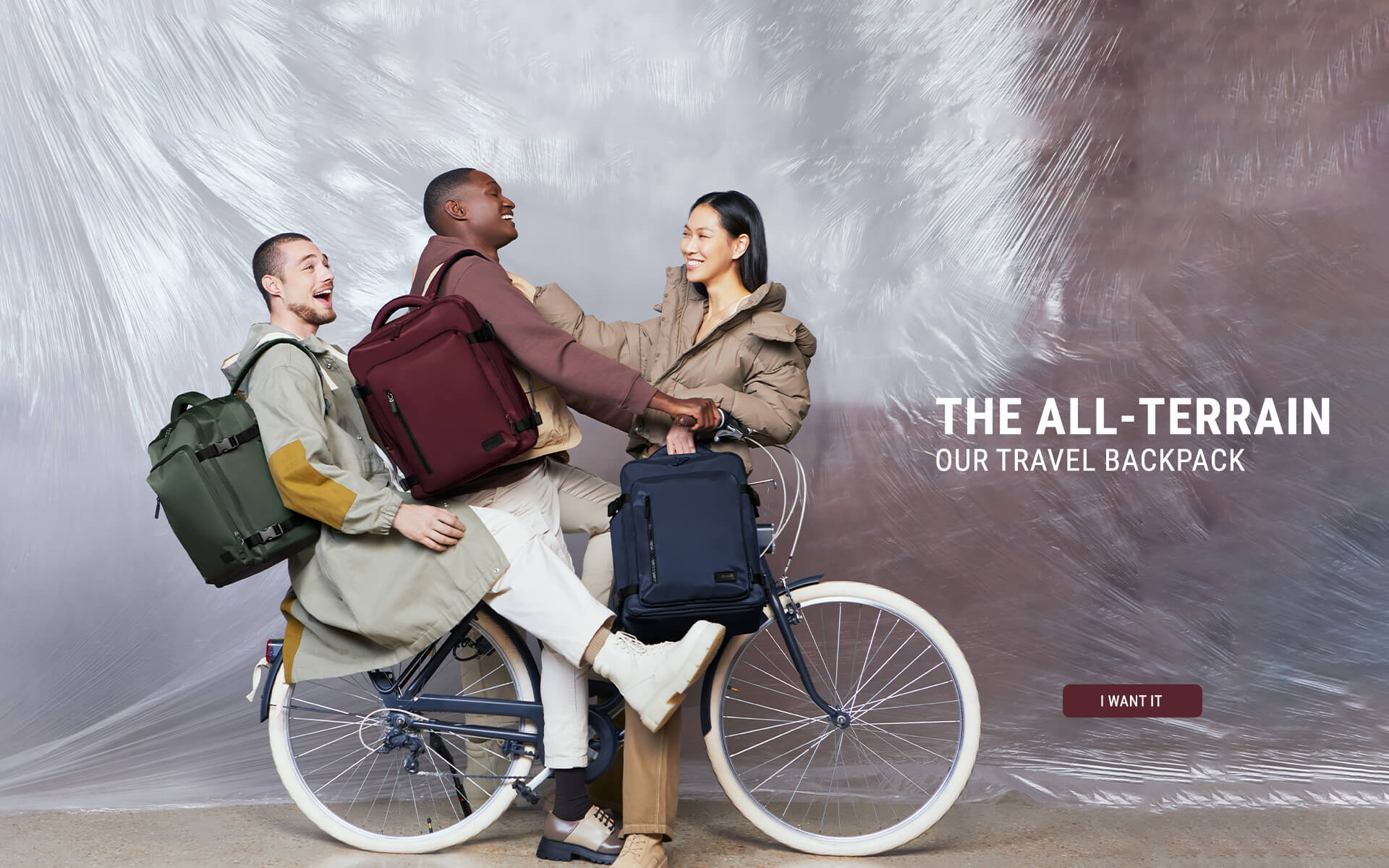 Lightweight suitcases | Trendy handbags | Lipault